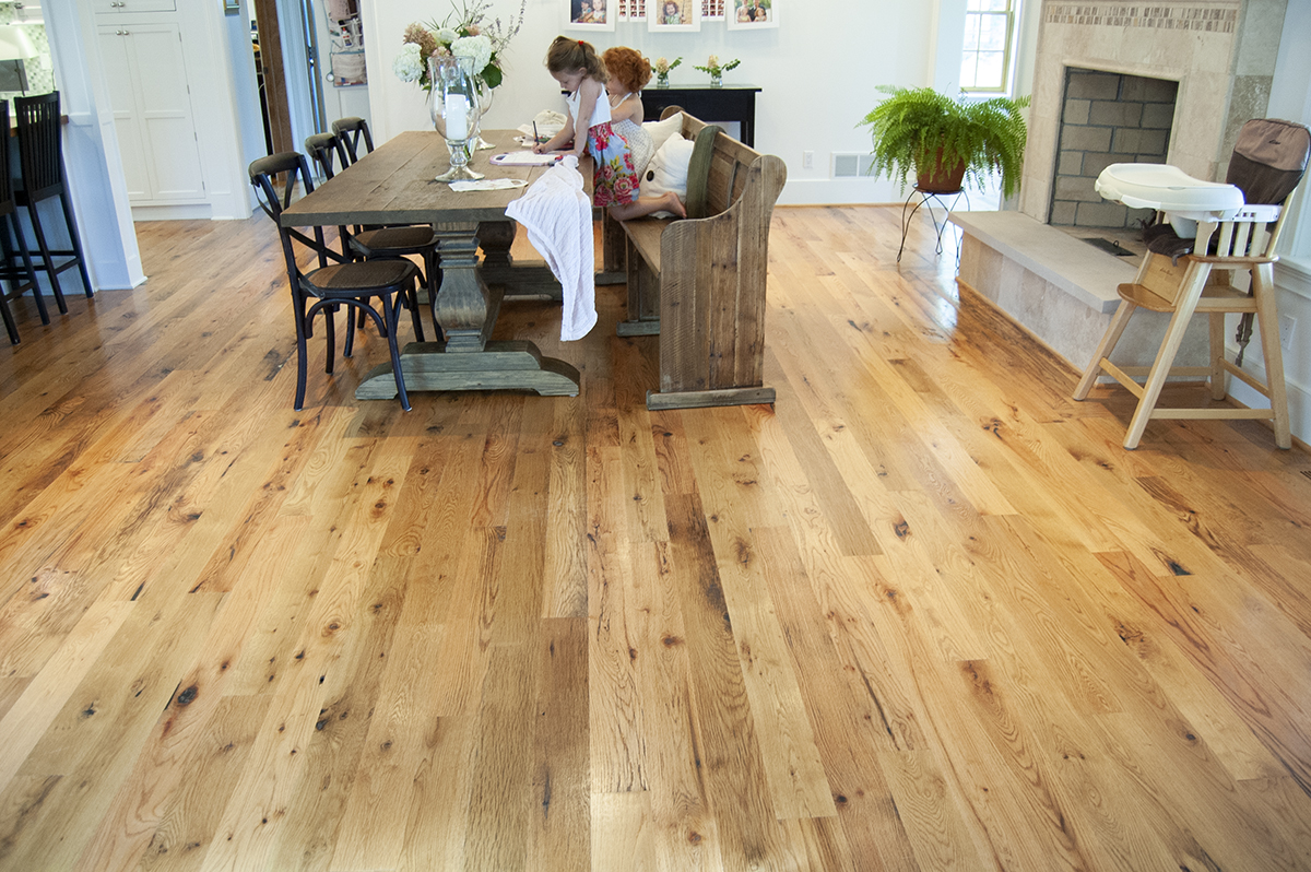 Reclaimed Oak Flooring & Paneling | BLACK & TAN—TAN OAK | Pioneer Millworks
