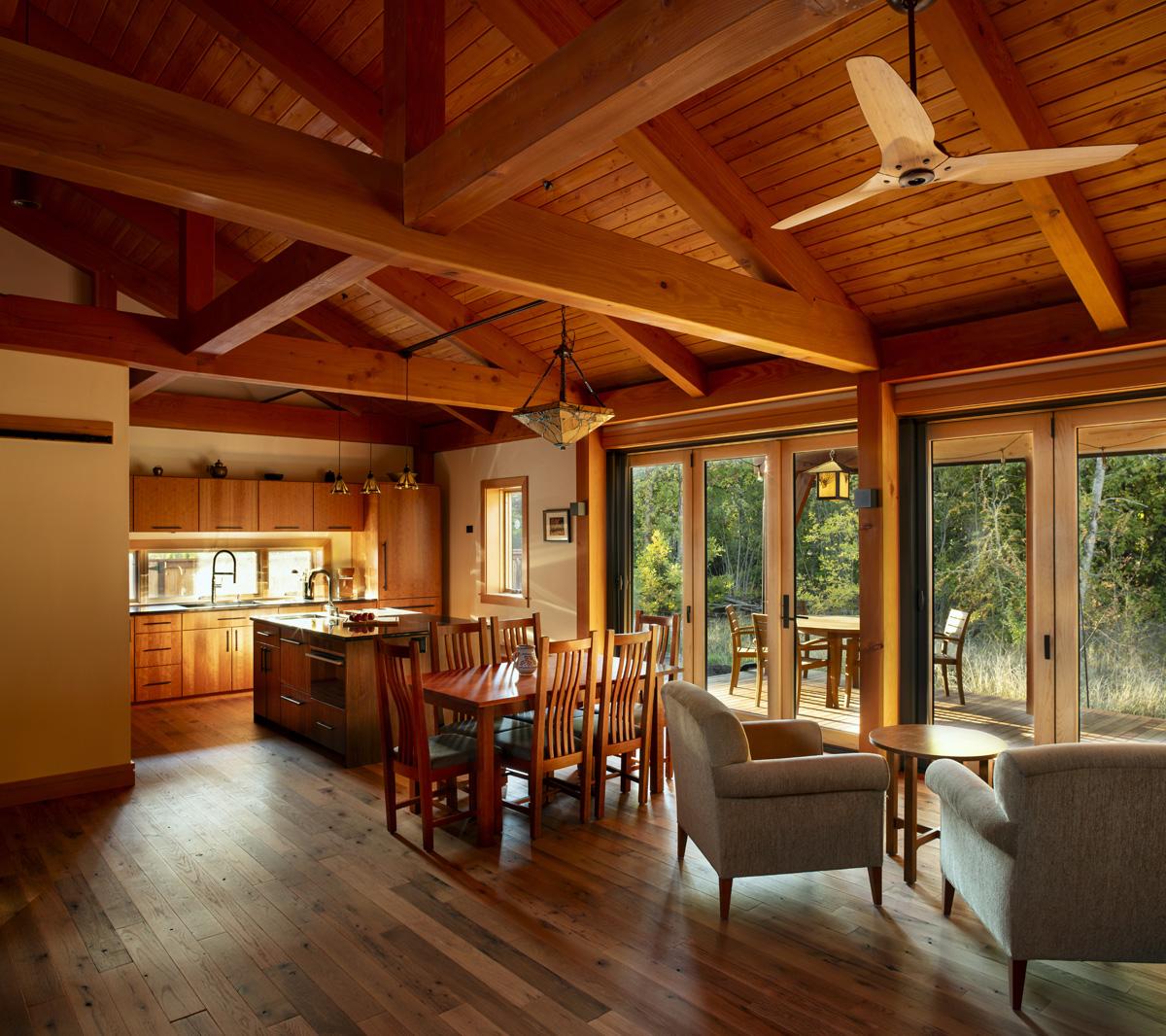 Reclaimed Oak Flooring & Paneling | BLACK & TAN—TAN OAK | Pioneer Millworks